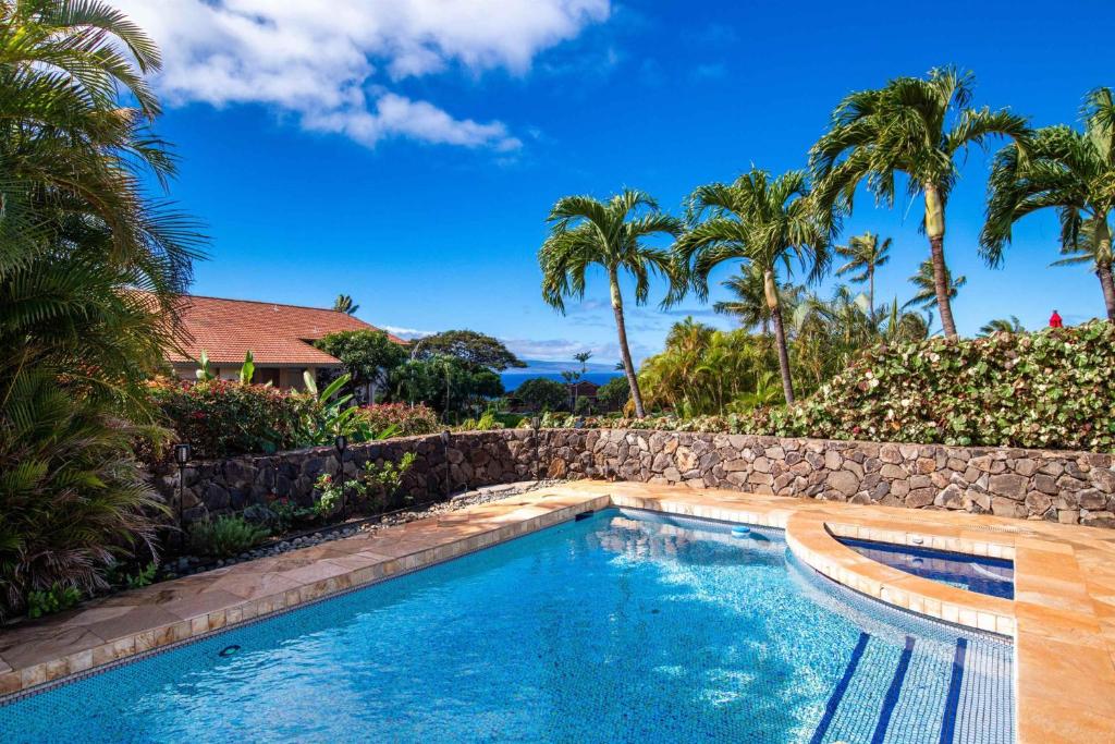 Mezmerizing Ocean Views 4br 3ba Family Vacation, Kahana (updated prices ...