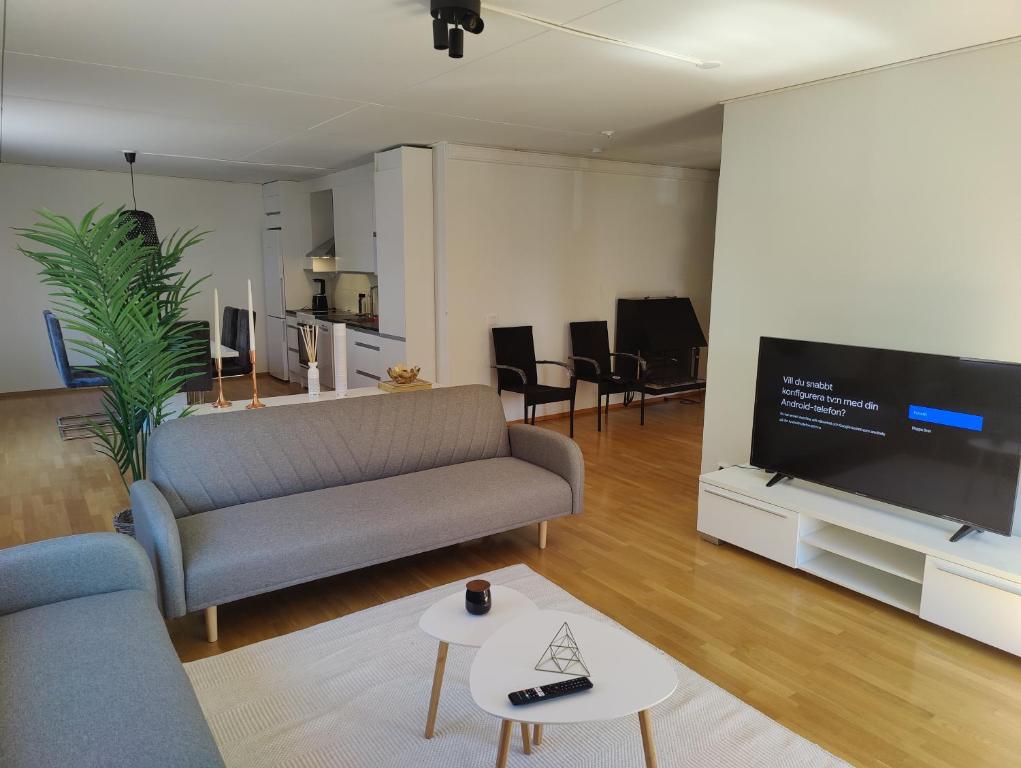 Strandis, Mariehamn (updated prices 2025)