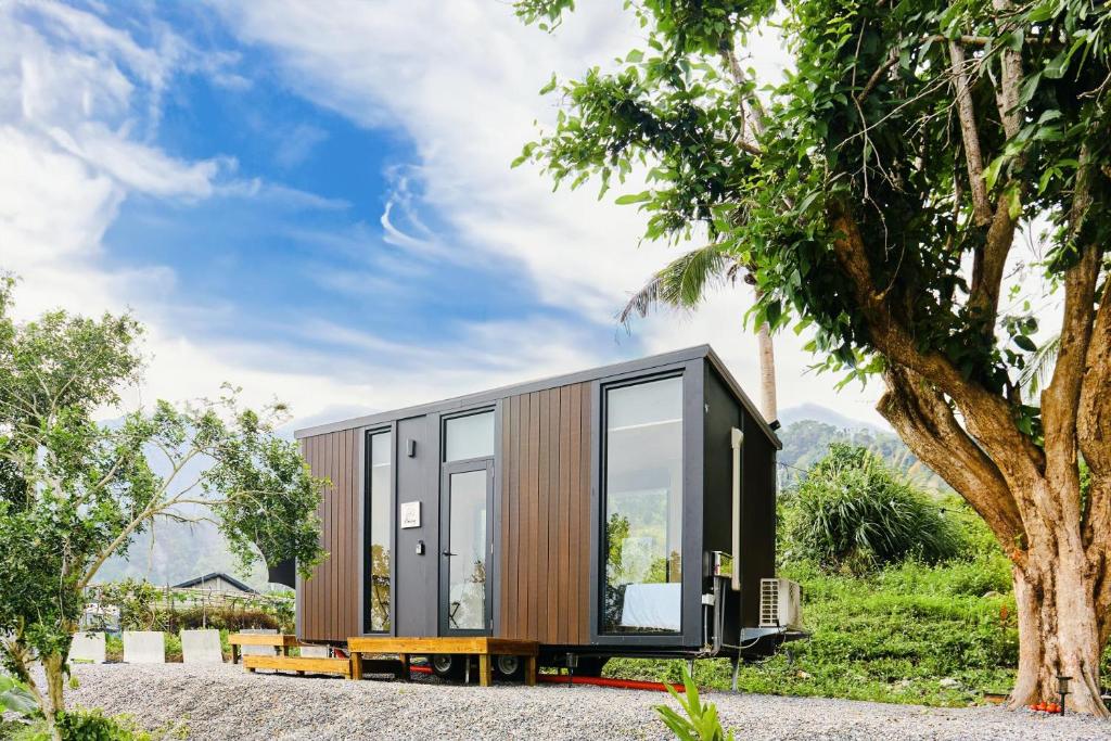 Dulanyi Sanshan 2 by Tiny Away, Te-kao-lao (updated prices 2025)