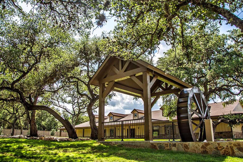 Old Mills Resort OM A14, New Braunfels (updated prices 2025)