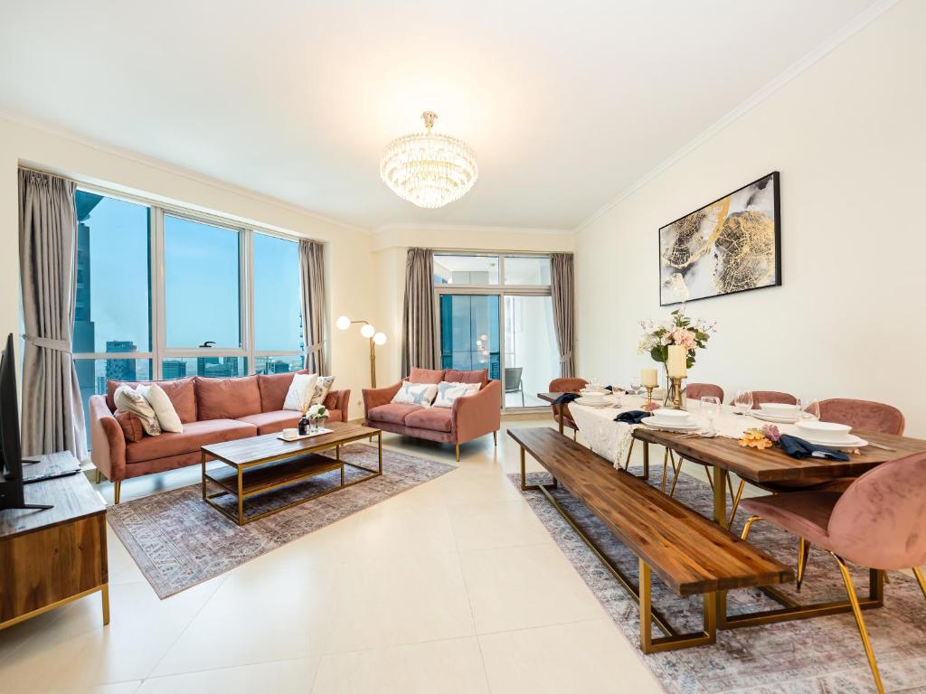 Marina Views - 2BR Luxury Apartment, High Floor, Torch Marina, Dubai ...
