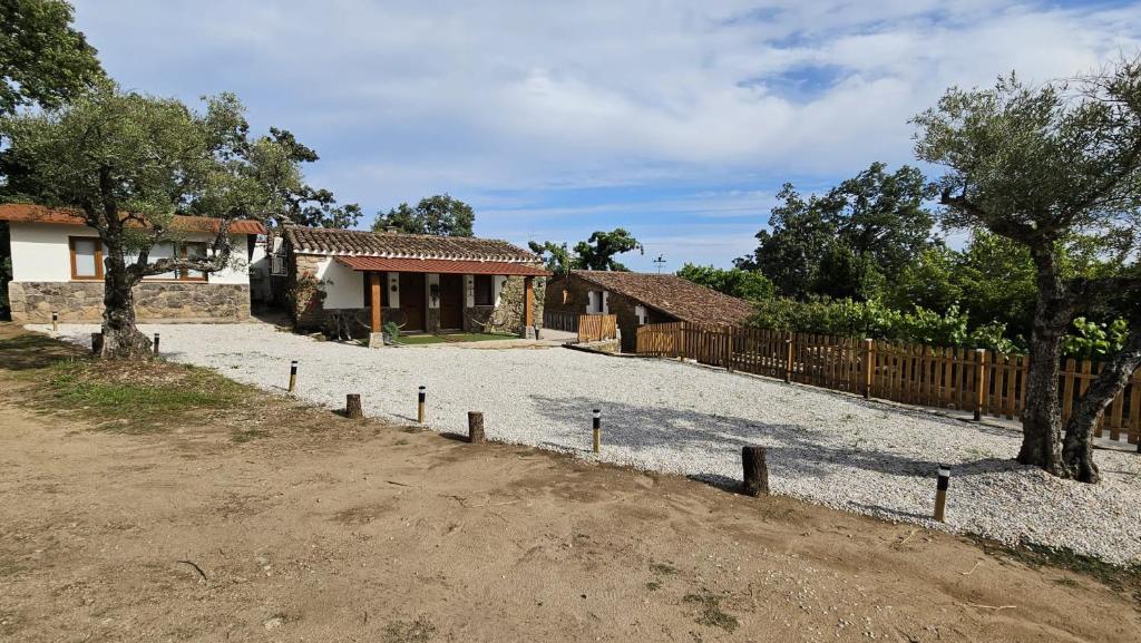 CASA PARVATHI CANDELEDA, Candeleda (updated prices 2026)