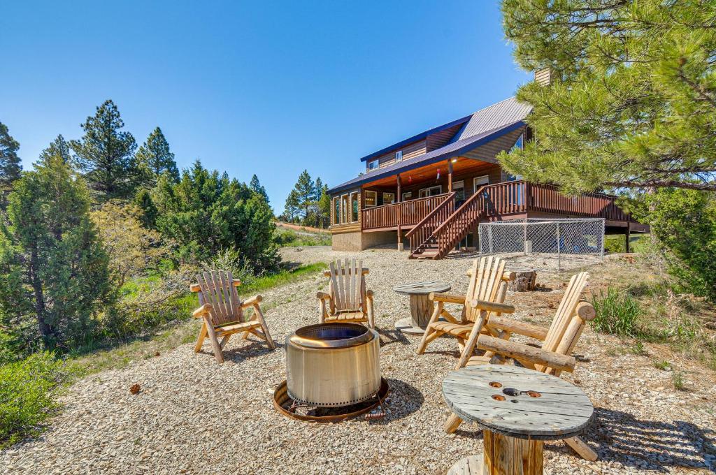 Alton Cabin with Wraparound Deck, Forest Views, Long Valley Junction ...