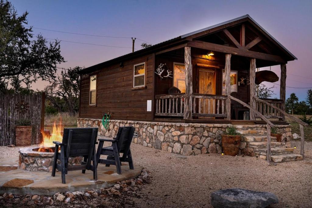 Rockin' R - Shining Star Cabin, Fredericksburg (updated prices 2025)