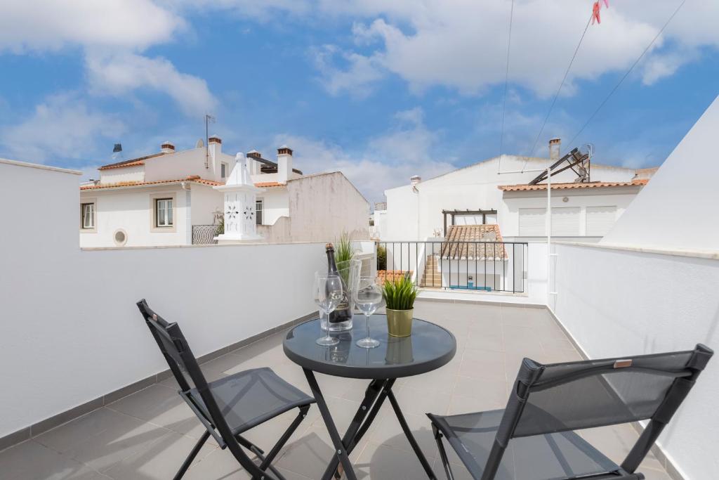 Chez Oasis Lagos - Charming Central by the Beach, Lagos (updated prices 2025)