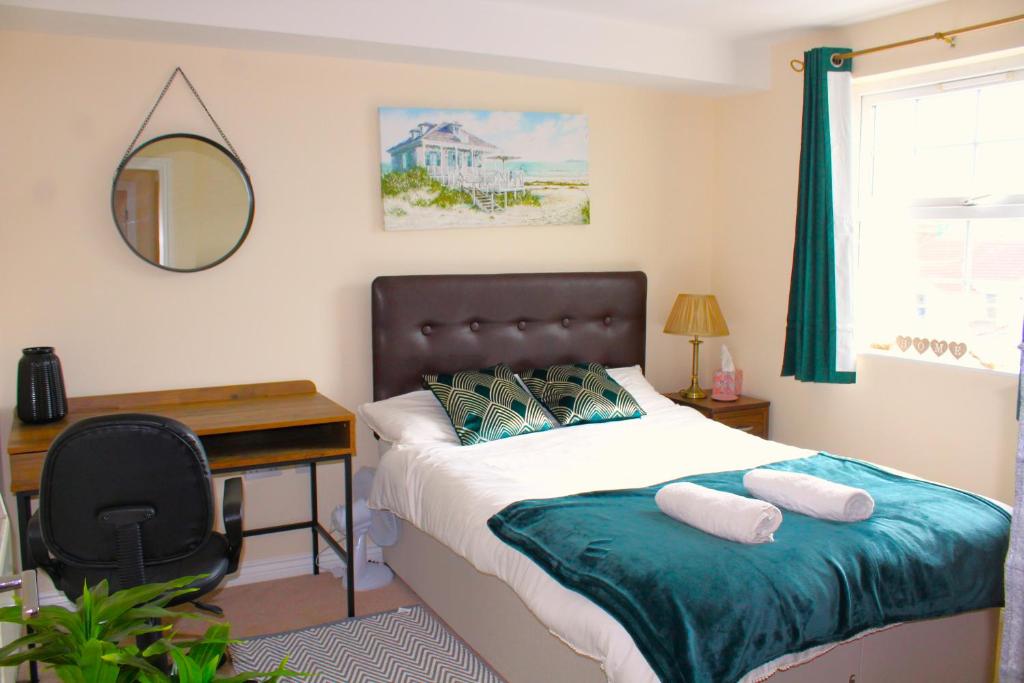 Luxury apartment in Swindon town centre -sleeps 4, Swindon (updated ...