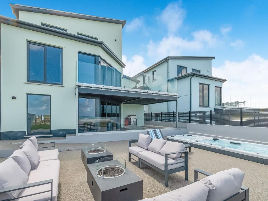 Ty Ynys - Ukc6908, Gwbert (updated prices 2026)