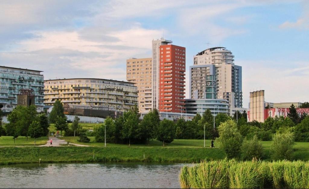 Slunecni Namesti, Прага - обновленные цены 2024 года