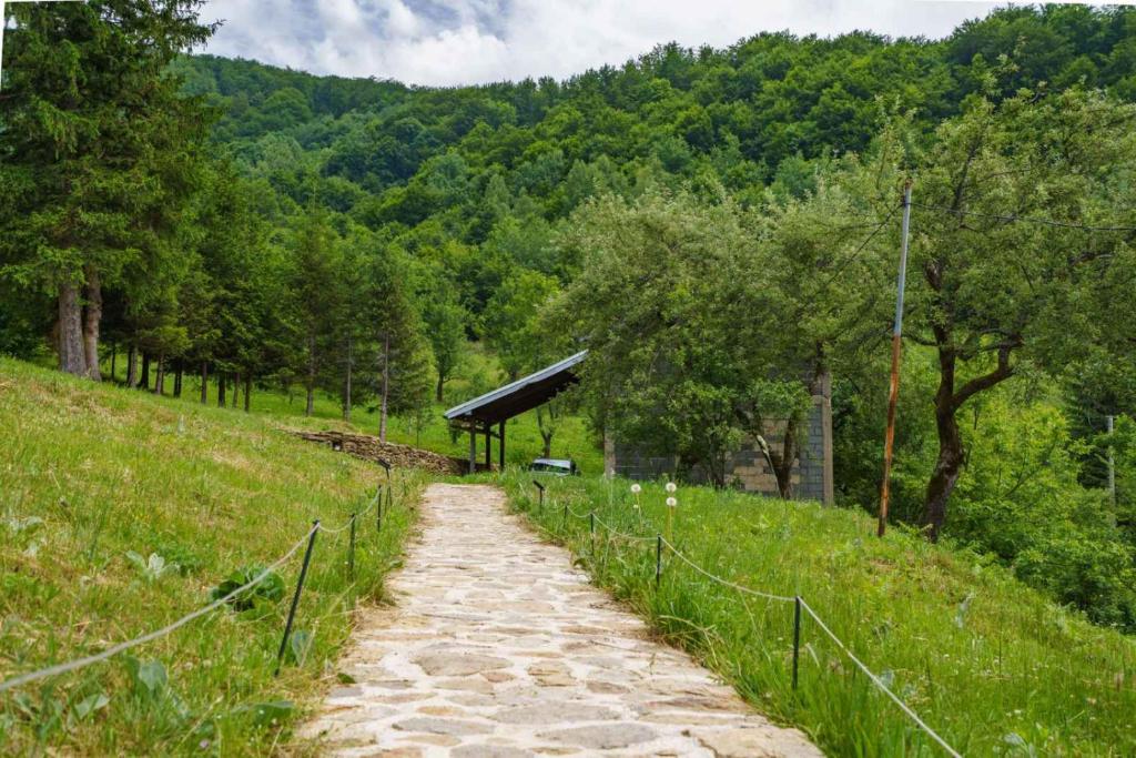 Oaza Mira - Sakina Pecina, Fojnica (updated prices 2025)