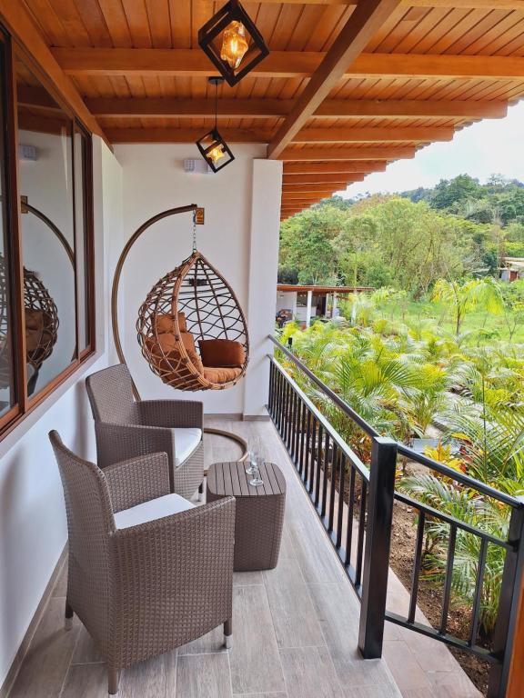 Royal River Suites & Spa Aparthotel, Mindo (updated prices 2025)