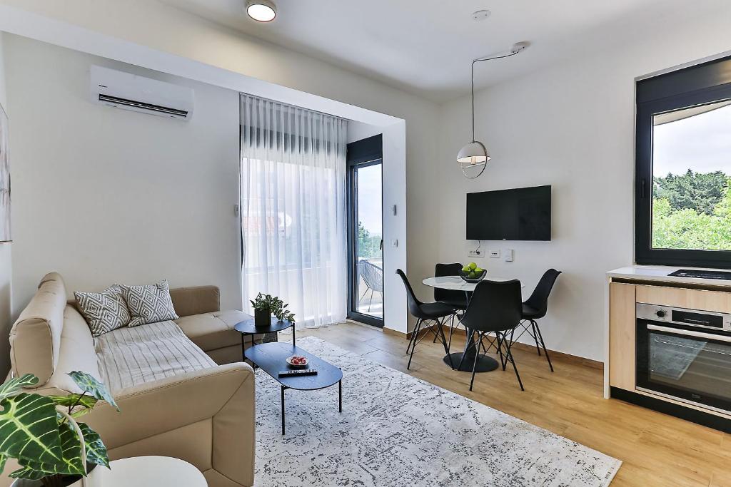 10A - Dobre Vode - One Bedroom - Beach, Bar (updated prices 2026)
