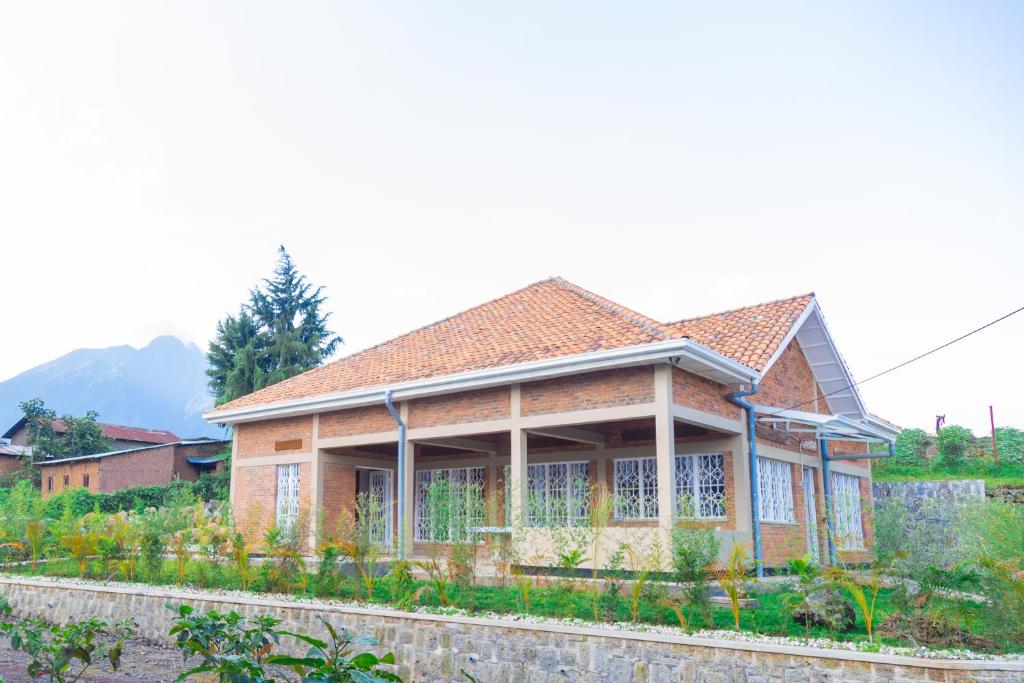 Future4Kids Kinigi Guest House By Isange paradise resort, Kinigi ...