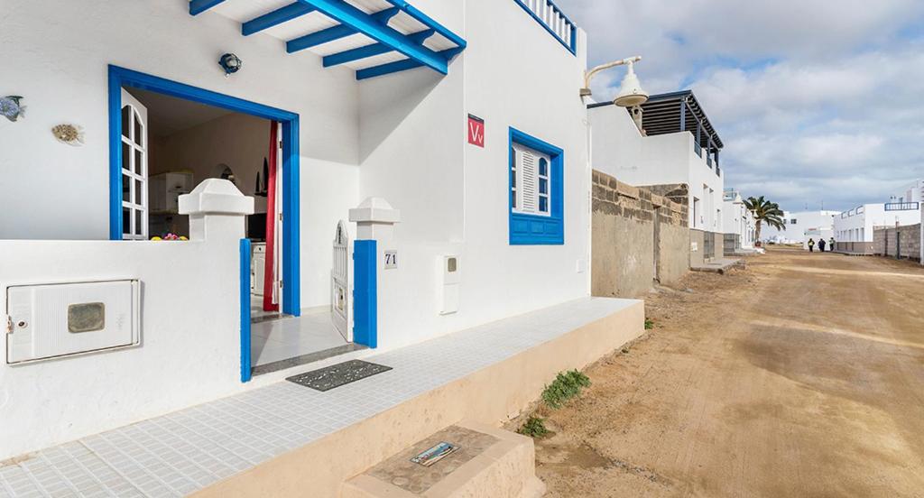 El sombrerito 2, Caleta de Sebo (updated prices 2025)