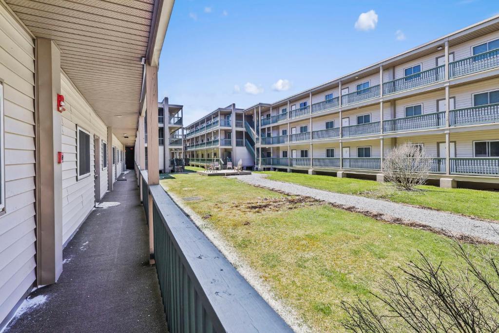 301 Pinnacle Inn Rd 2101 by Carolina Stays, Beech Mountain (updated ...