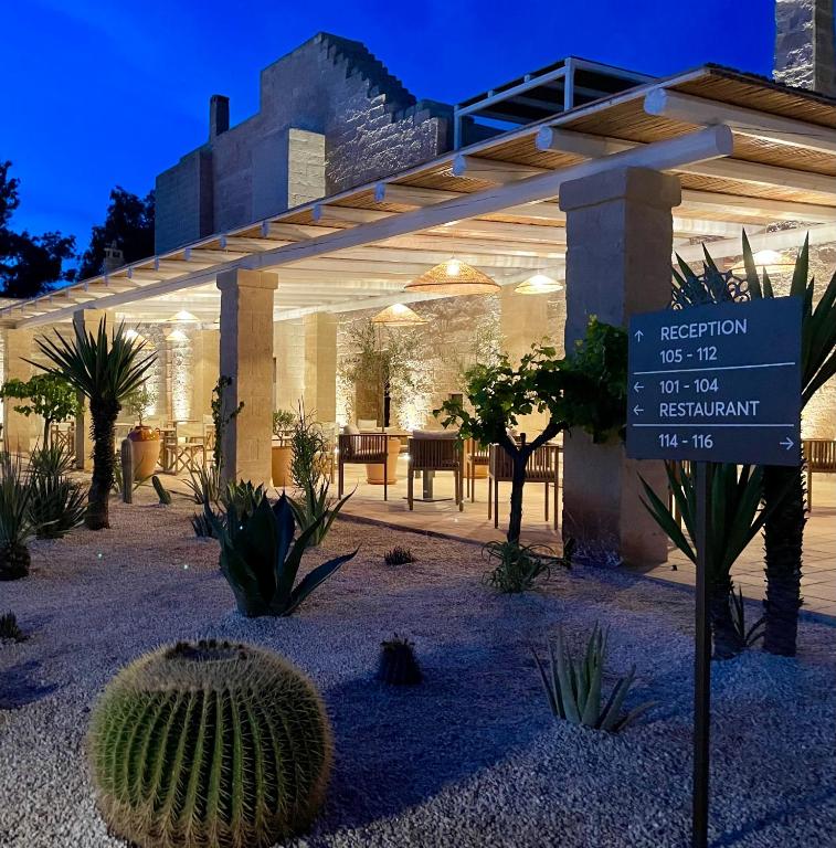 Masseria Donna Menga - The Leading Hotels of the World, Torre Lapillo ...