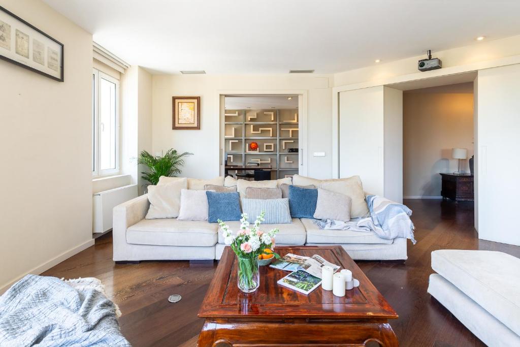 Varema Explanada, Alicante (updated prices 2025)