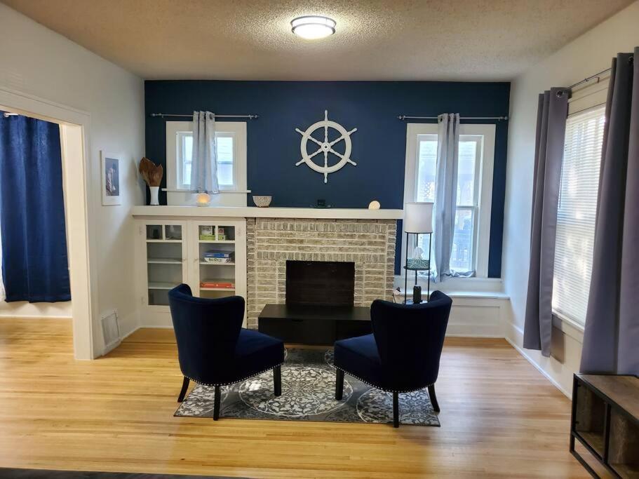 ICT Bungalow, Wichita (updated prices 2025)