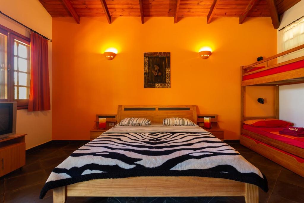 Mbuni Granja de Avestruz, Nueva Colombia (updated prices 2025)