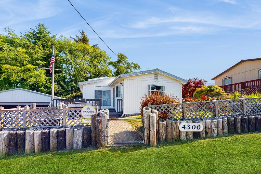 Mermaid Crossing, Netarts (precios actualizados 2025)