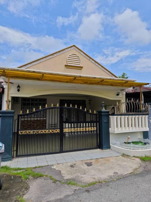 Green Homestay B, Kulai (updated prices 2025)