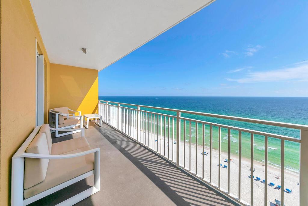 Sterling Reef 1504, Panama City Beach (updated prices 2026)
