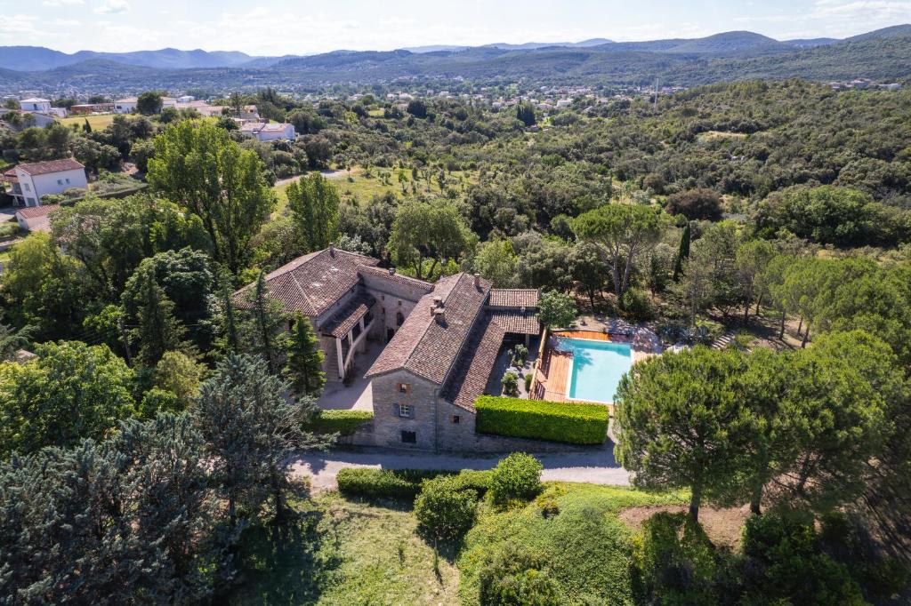Gîtes au pied des Cévennes - Domaine Les Terres Aoyama, Saint Julien ...