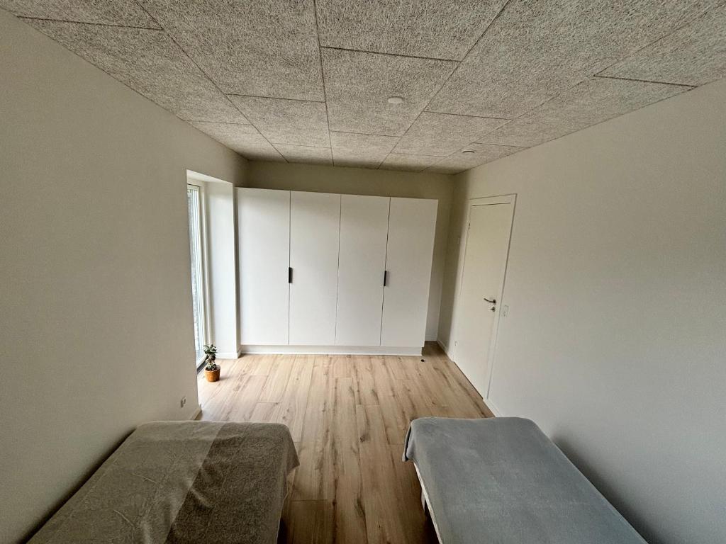 Przytulny pokój niedaleko centrum Billund, Billund – Prezzi aggiornati ...