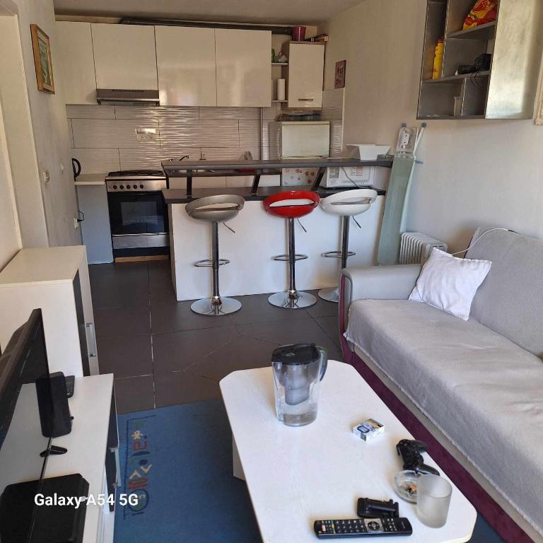 Luce, Split (updated prices 2025)