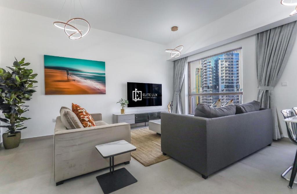 Elite LUX Holiday Homes - Beachside Haven Stylish 1 BHK in JBR Dubai ...