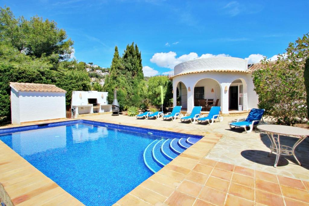 Mimosa - pretty holiday property with private pool in Moraira, Moraira ...