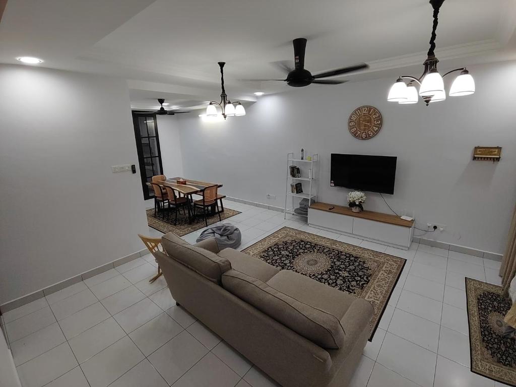 Homestay in manjung pr1ma segari-Melayu only, Lumut (aktualisierte ...
