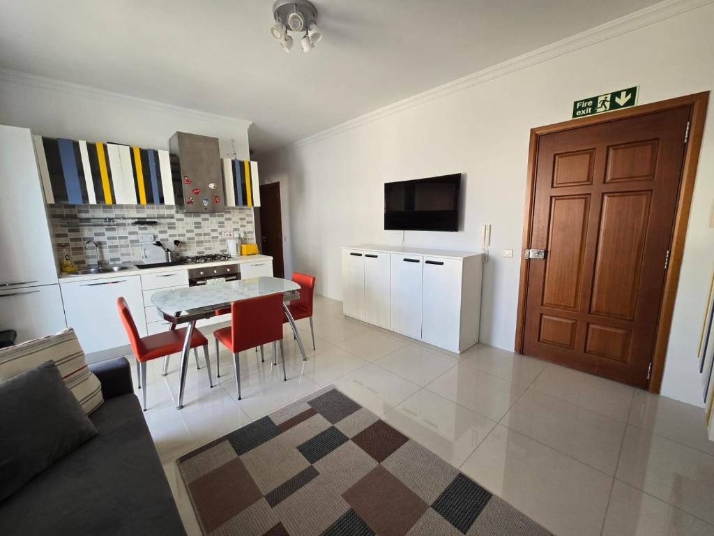 Stunning two bed apartment in St Pauls Bay Malta, St Paul's Bay ...