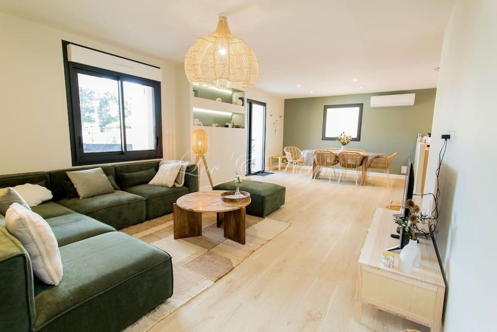 A La Villa Van ô den 4 étoiles avec Jacuzzi, Biscarrosse (aktualizované ...