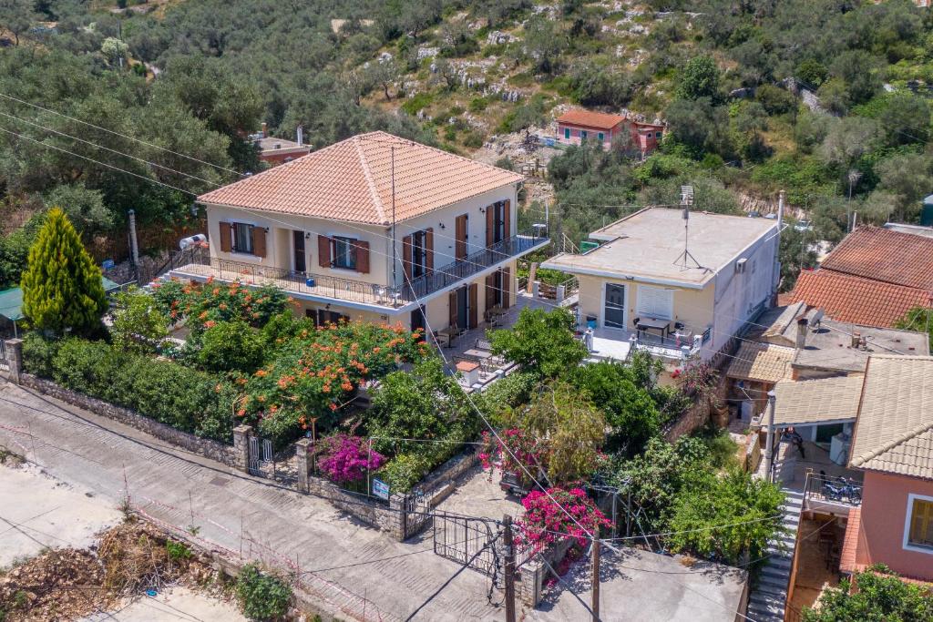 Captain Spiros Delfino, Gaios (updated prices 2026)