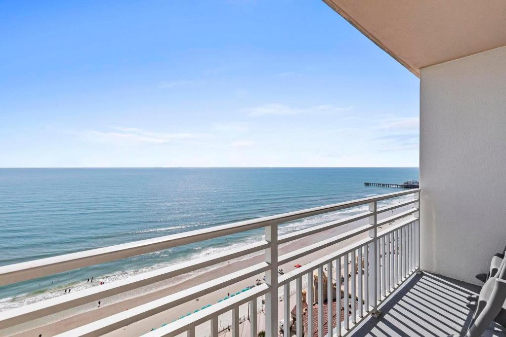 Ocean Walk Resort 1707, Daytona Beach (updated prices 2026)