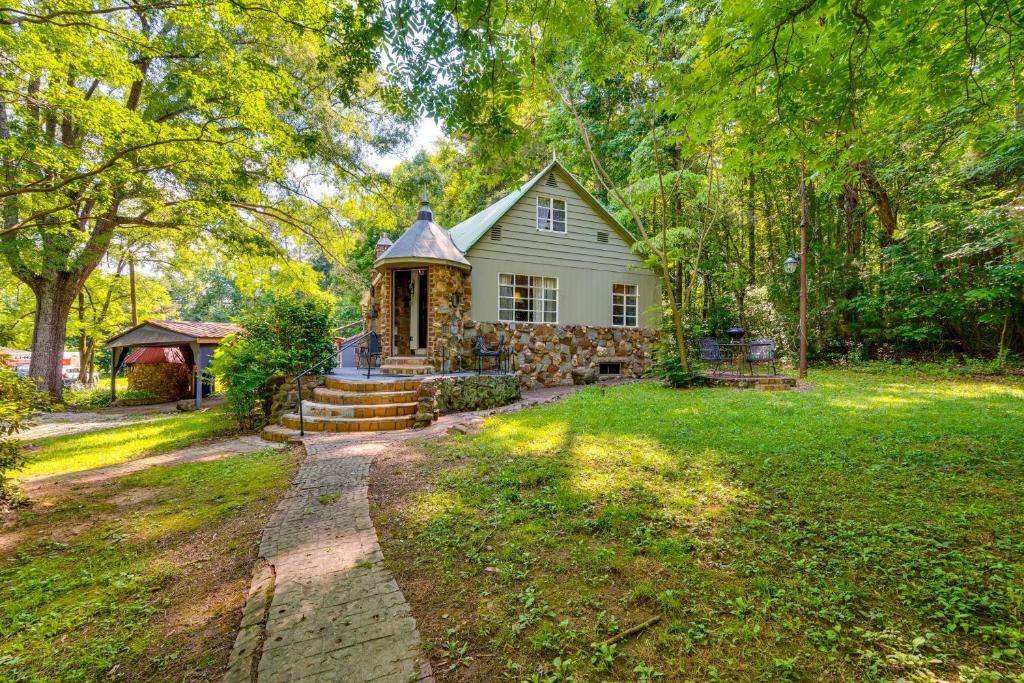 Salisbury Cottage about 7 Mi to High Rock Lake!, Salisbury ...
