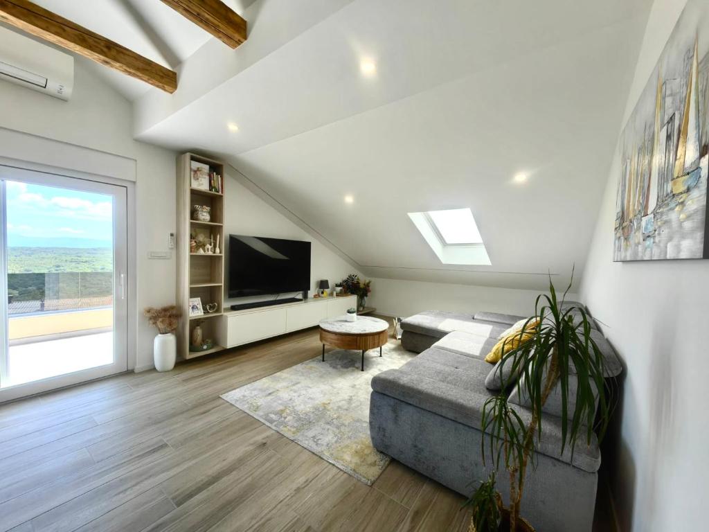 Green View Apartment, Vrh (updated prices 2025)