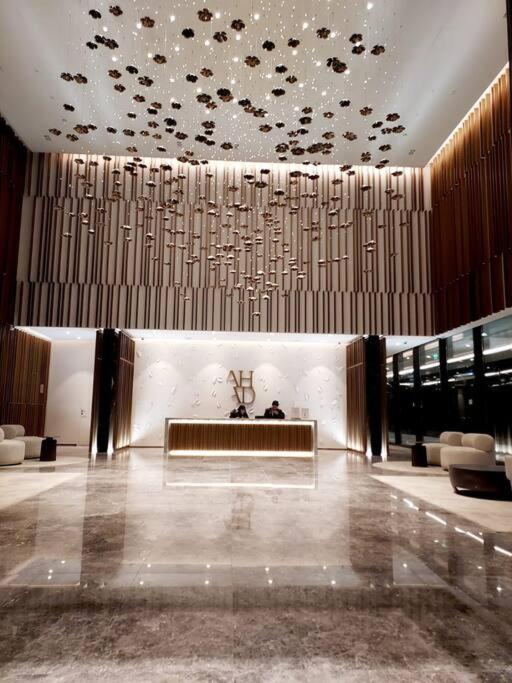 Studio Chic In Business Bay With Pool and Gym, Dubai (prezzi aggiornati ...