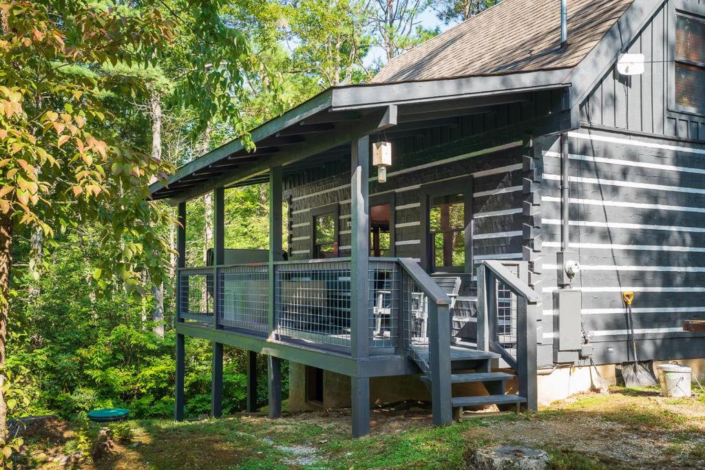 Lakeside Rendezvous by Stony Brook Cabins, Gatlinburg (updated prices 2025)