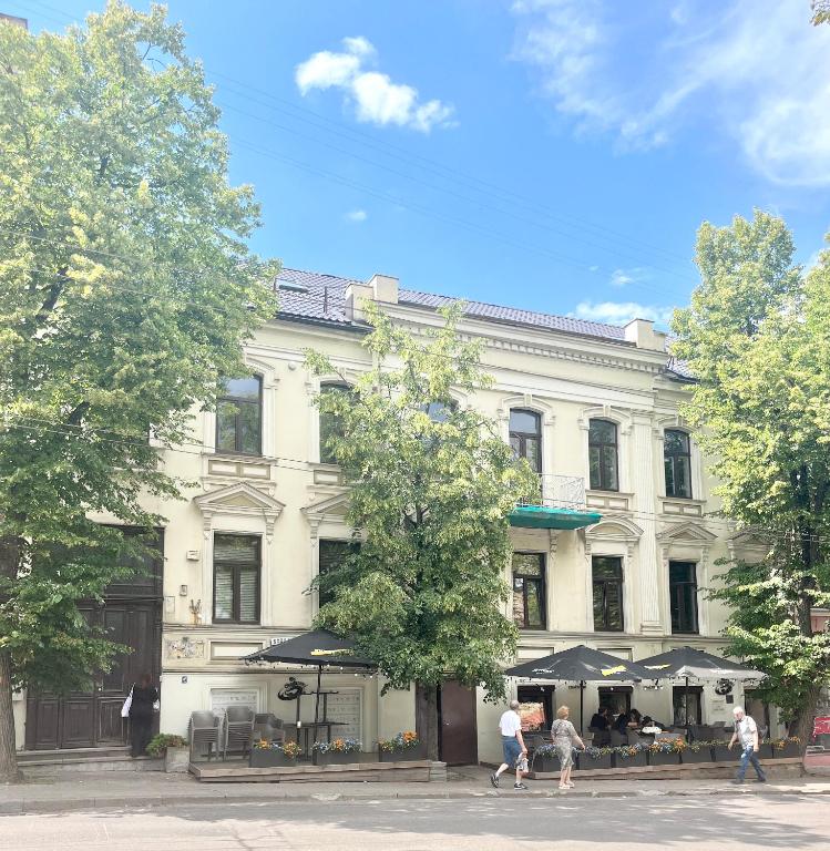 Art Boutique I Old Town Apartments w-AC I Parking I cohost, Vilnius (updated prices 2025)