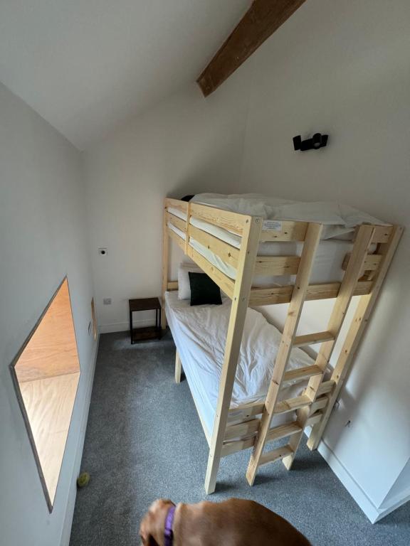 Threshing Barn- Modern 5 Bed, 10 person, Barn Conversion in a Rural ...