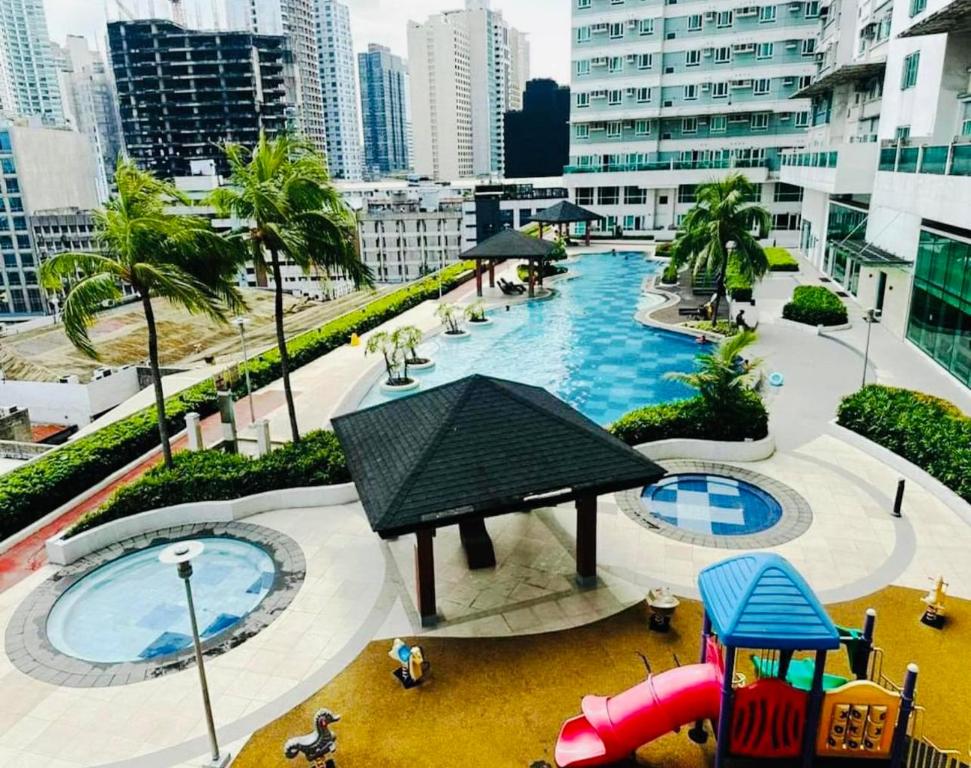 The Beacon Makati, Manila (updated prices 2025)