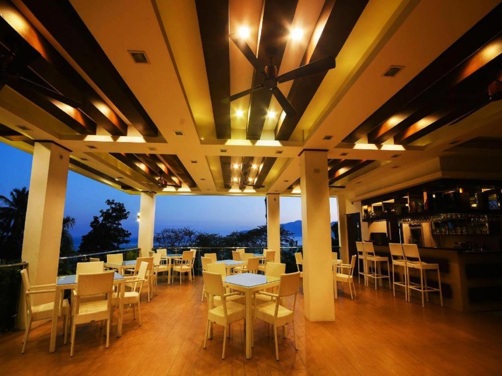 Anilao Awari Bay Resort, Batangas City (updated prices 2025)