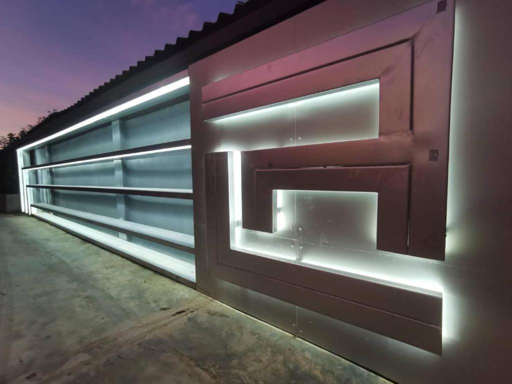 Lay Hotel, Пхетбури (актуальные цены 2025 года)