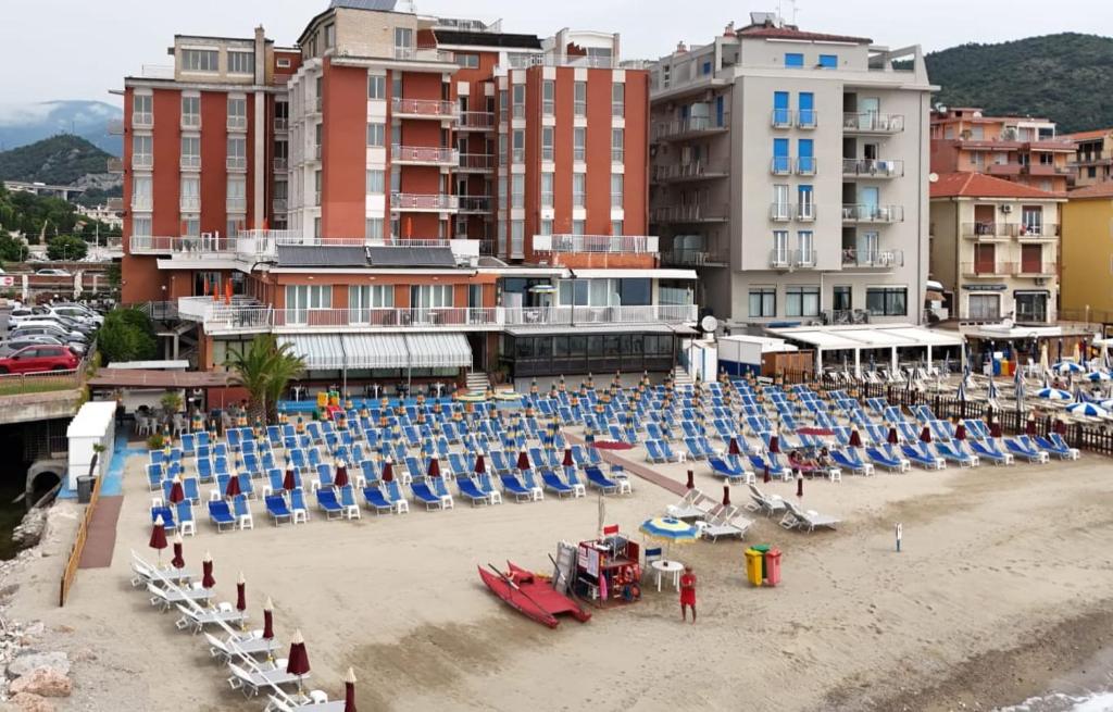 Hotel & Residence Stella Maris, Pietra Ligure (updated prices 2025)