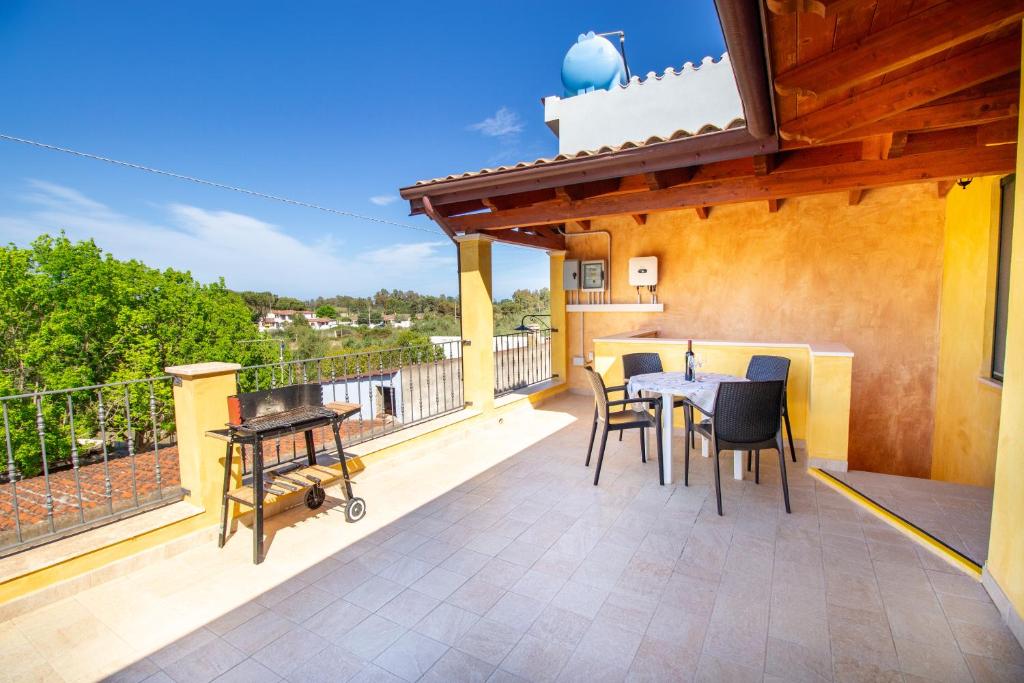 Chelu & Mare con terrazza e vista panoramica, Cardedu (updated prices 2025)