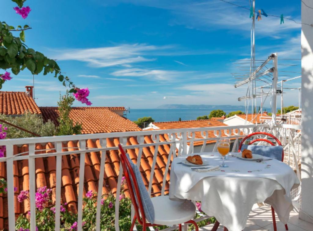 Apartments Lili, Podgora (updated prices 2026)