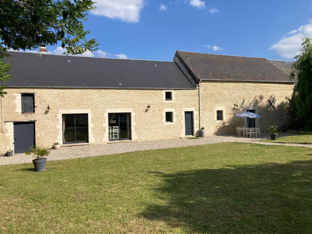 LES HIRONDELLEs, Courcy (updated prices 2024)