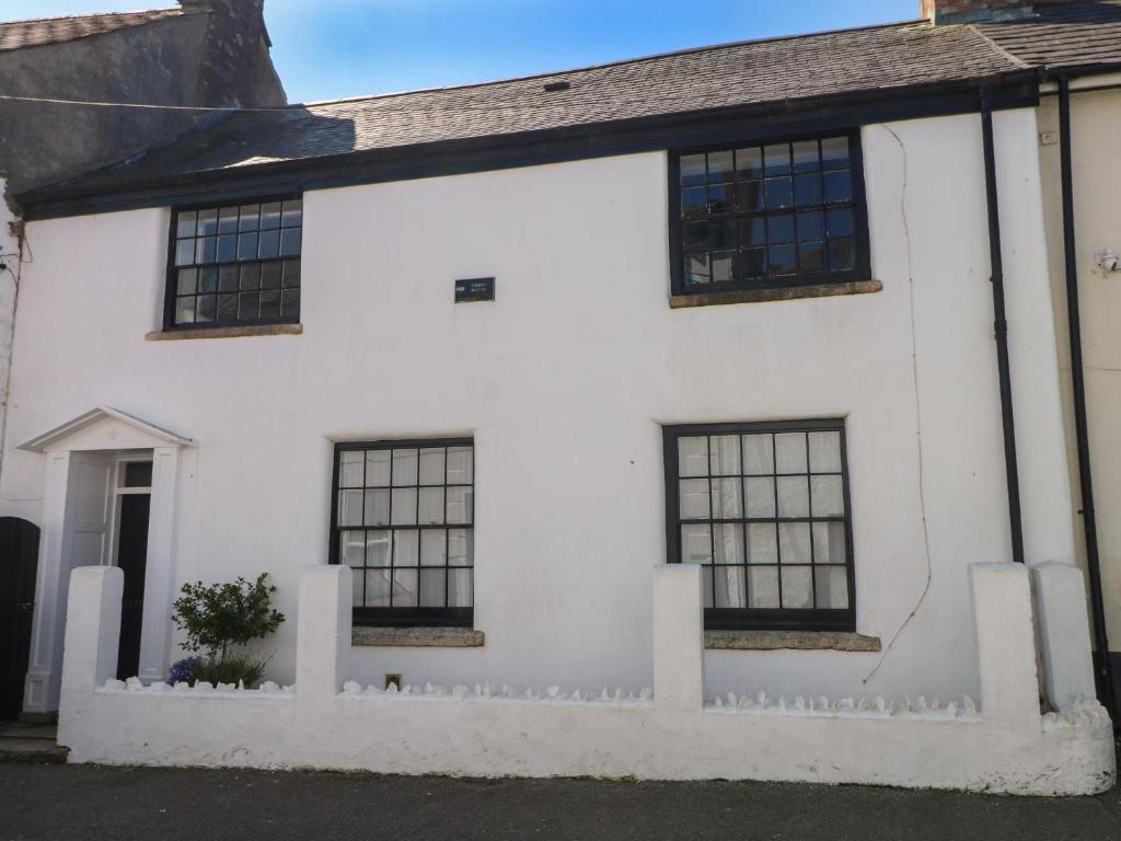 Carew House Cottage, Redruth (updated prices 2026)