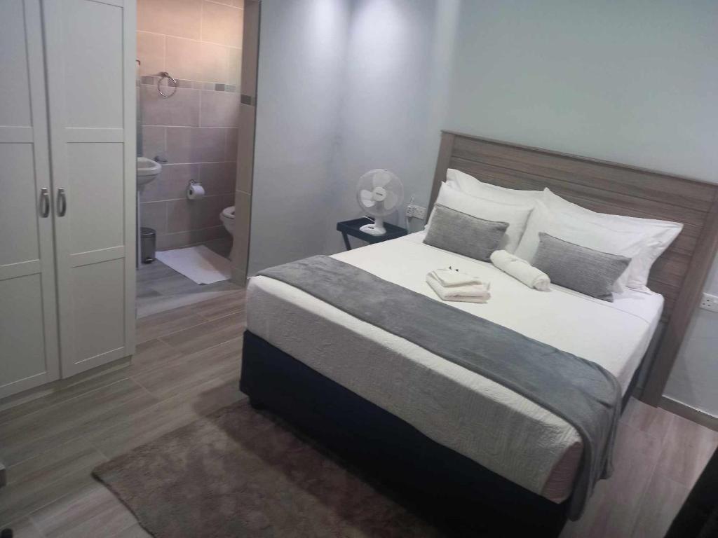 Serene Cottage, Francistown (updated prices 2024)